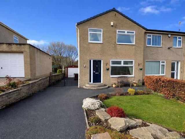 3 Bedroom Semi Detached House