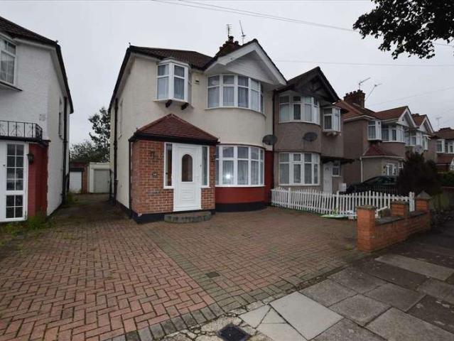 3 Bedroom Semi Detached House