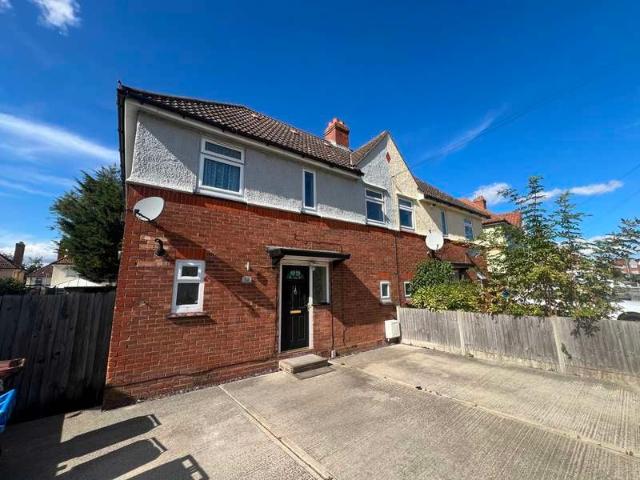 3 Bedroom Semi Detached House