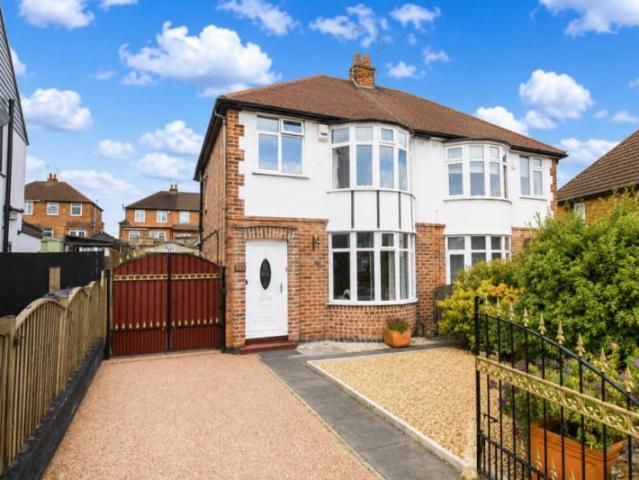 3 Bedroom Semi Detached House