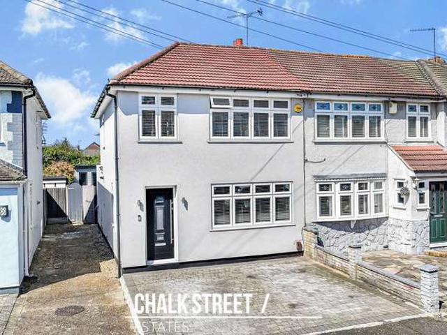 3 Bedroom Semi Detached House