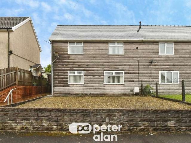 3 Bedroom Semi Detached House