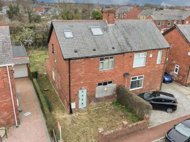 3 Bedroom Semi Detached House