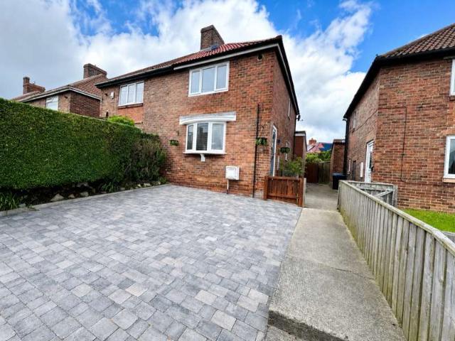 3 Bedroom Semi Detached House