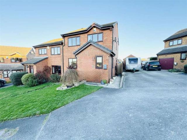 3 Bedroom Semi Detached House