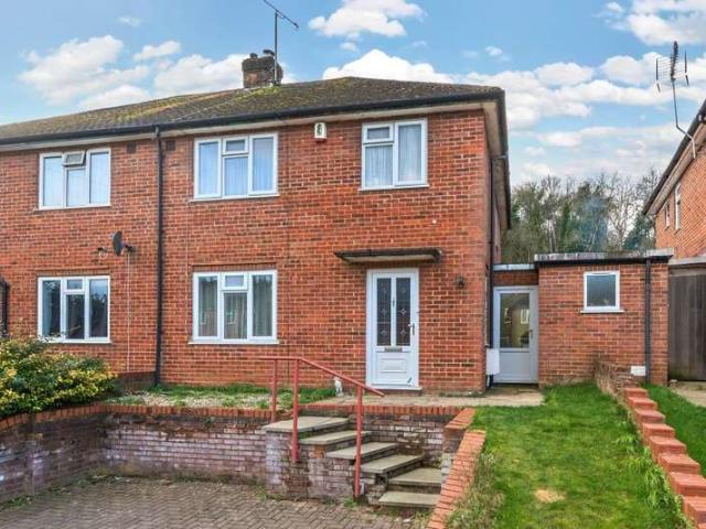 3 Bedroom Semi Detached House