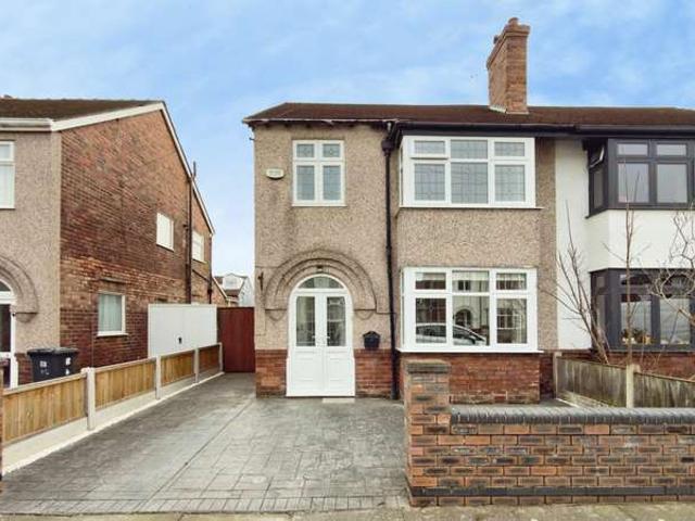 3 Bedroom Semi Detached House