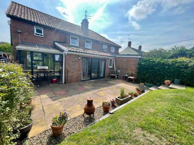 3 Bedroom Semi Detached House