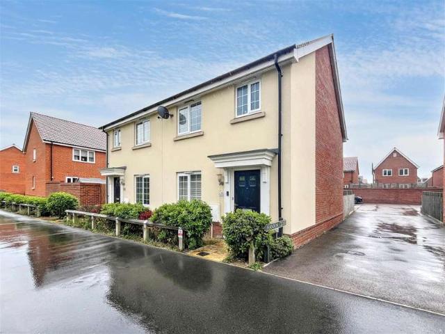 3 Bedroom Semi Detached House