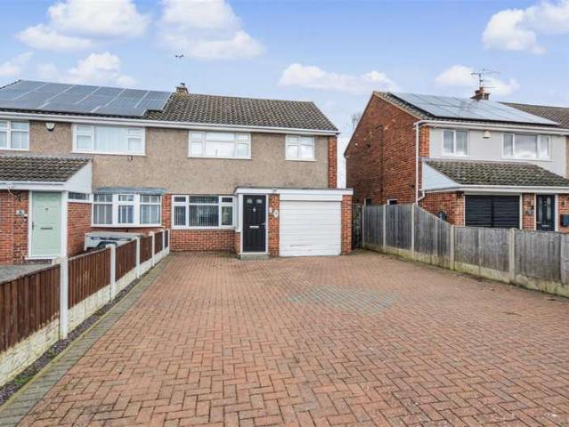 3 Bedroom Semi Detached House