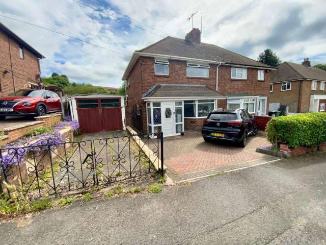 3 Bedroom Semi Detached House