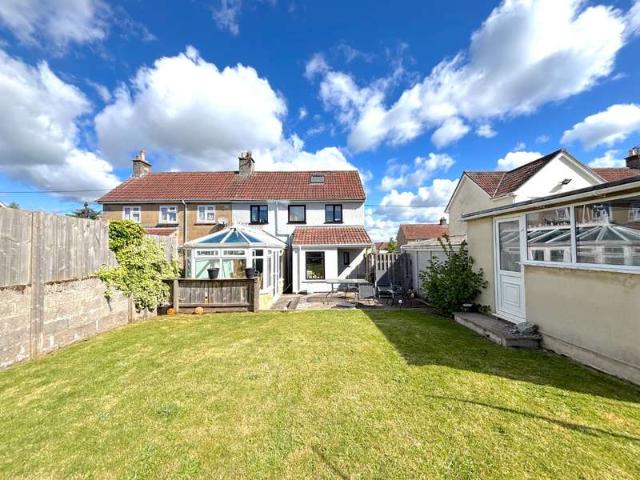 3 Bedroom Semi Detached House