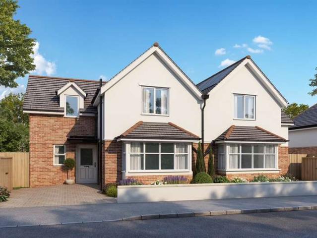 3 Bedroom Semi Detached House