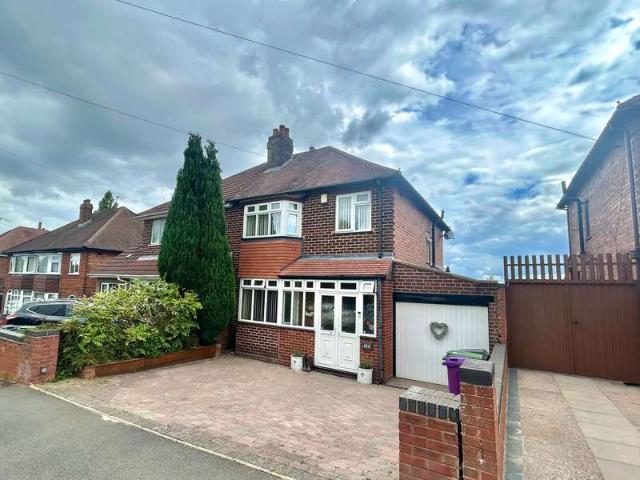3 Bedroom Semi Detached House