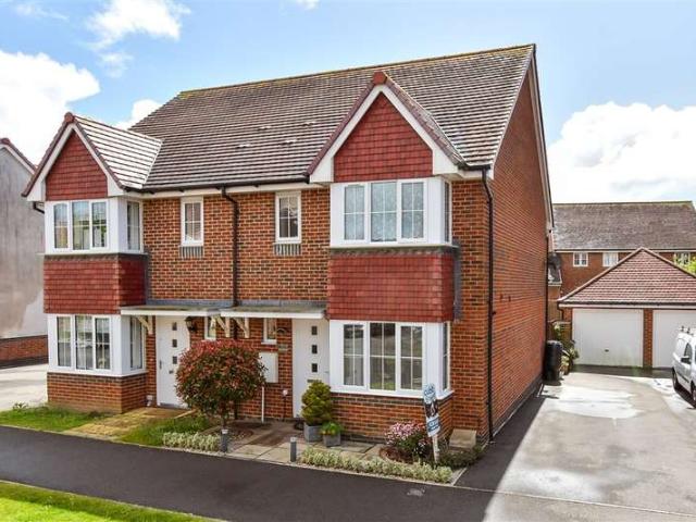 3 Bedroom Semi Detached House