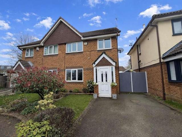 3 Bedroom Semi Detached House