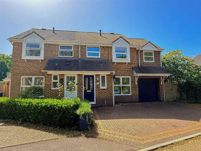 3 Bedroom Semi Detached House