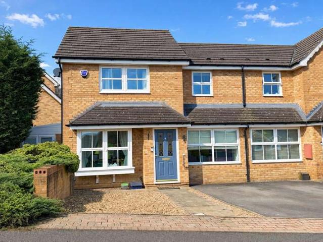 3 Bedroom Semi Detached House