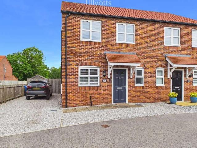 3 Bedroom Semi Detached House