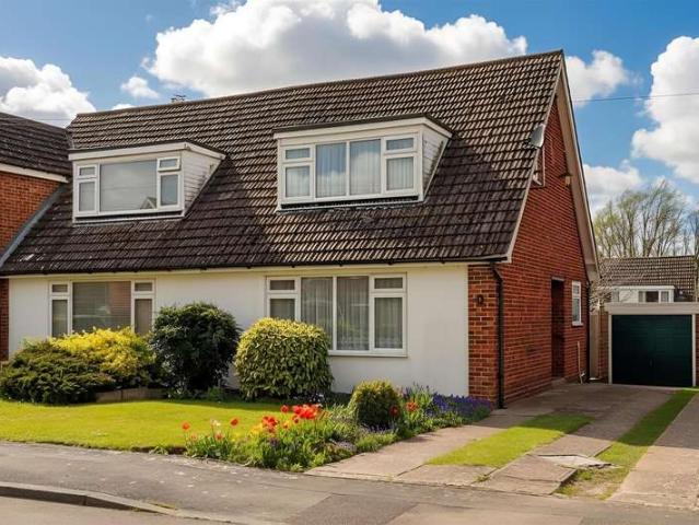 3 Bedroom Semi Detached House