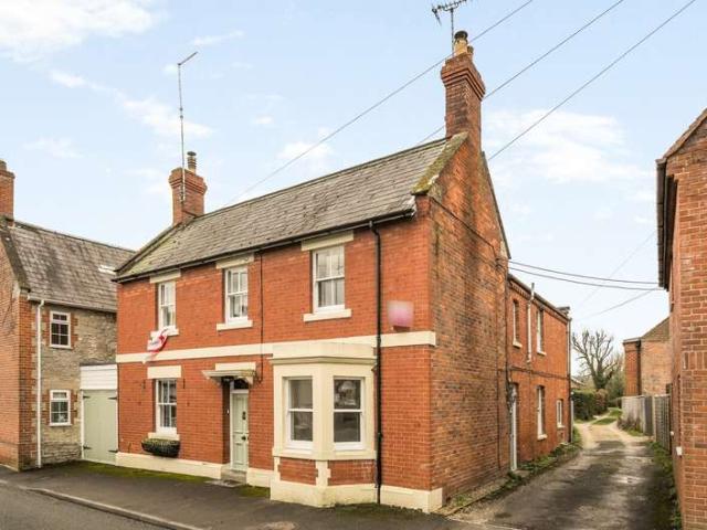 3 Bedroom Semi Detached House
