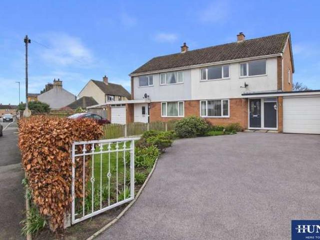 3 Bedroom Semi Detached House