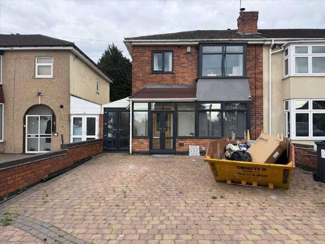 3 Bedroom Semi Detached House