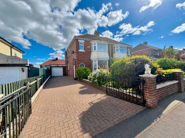 3 Bedroom Semi Detached House