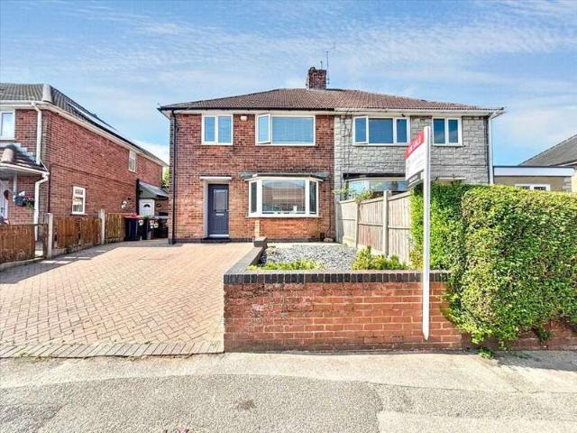 3 Bedroom Semi Detached House
