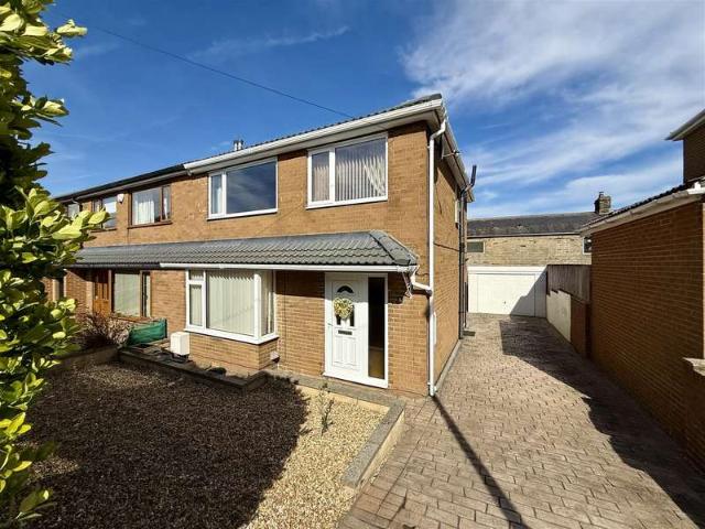 3 Bedroom Semi Detached House