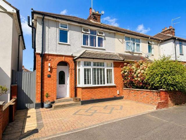 3 Bedroom Semi Detached House