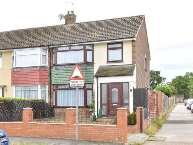3 Bedroom Semi Detached House