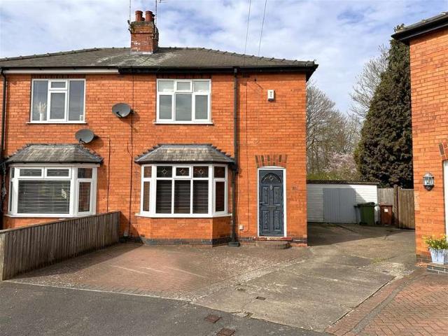 3 Bedroom Semi Detached House