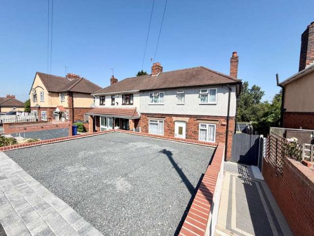 3 Bedroom Semi Detached House