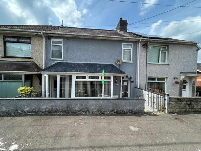 3 Bedroom Semi Detached House