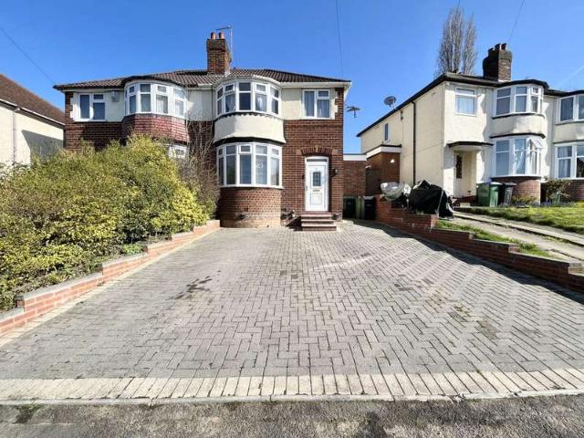 3 Bedroom Semi Detached House