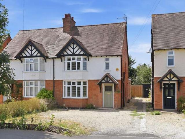 3 Bedroom Semi Detached House