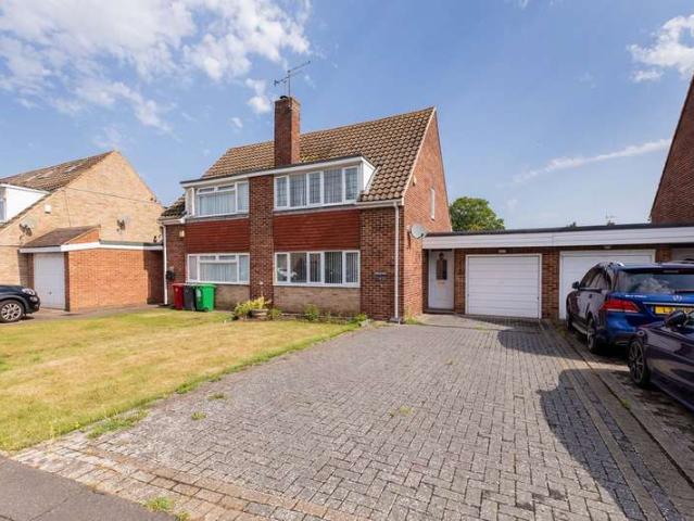 3 Bedroom Semi Detached House