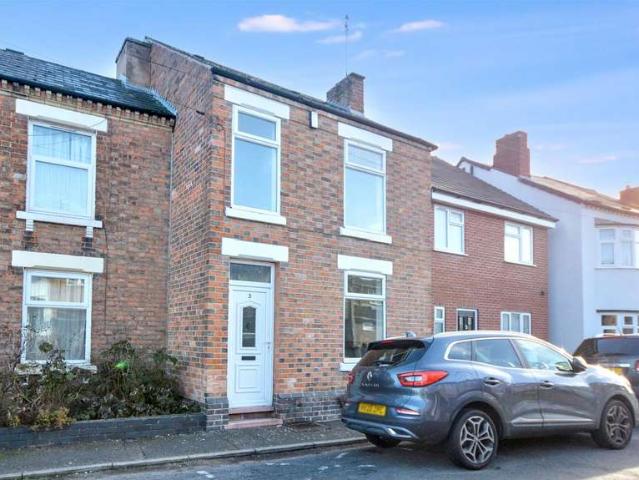 3 Bedroom Semi Detached House