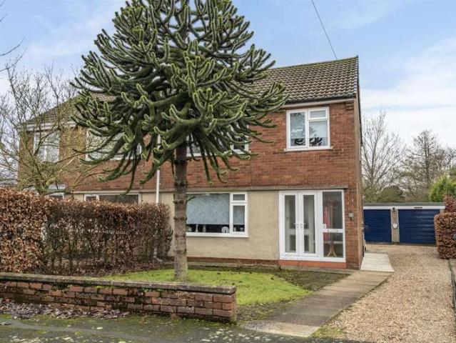 3 Bedroom Semi Detached House