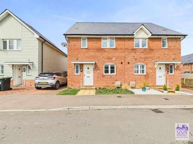 3 Bedroom Semi Detached House
