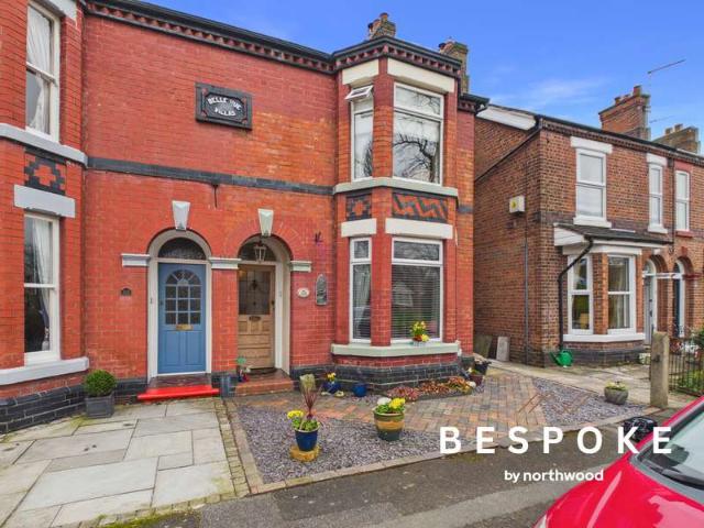 3 Bedroom Semi Detached House