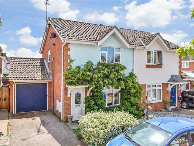 3 Bedroom Semi Detached House