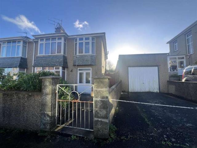 3 Bedroom Semi Detached House