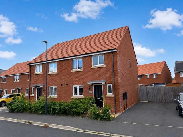 3 Bedroom Semi Detached House