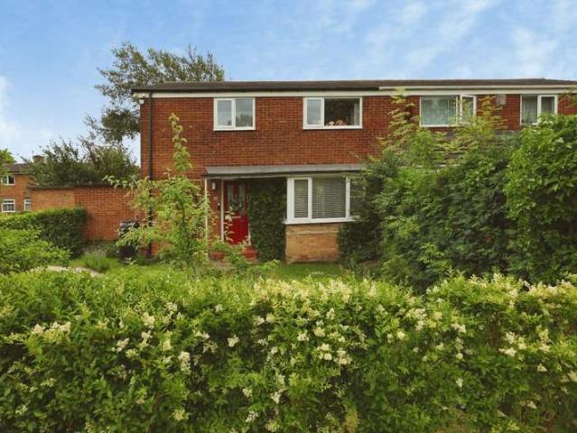 3 Bedroom Semi Detached House