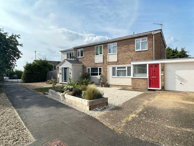 3 Bedroom Semi Detached House