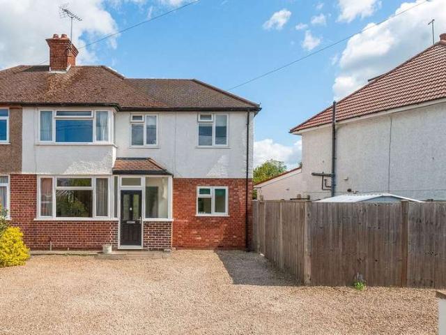 3 Bedroom Semi Detached House