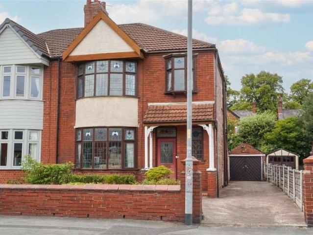 3 Bedroom Semi Detached House
