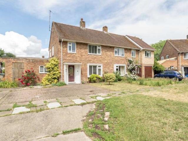3 Bedroom Semi Detached House